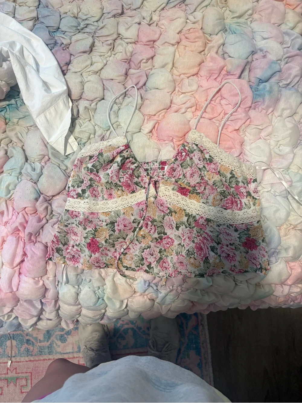 Princess Polly | Tops | Princess Polly Pink Floral Lacetrim Cami Top ...
